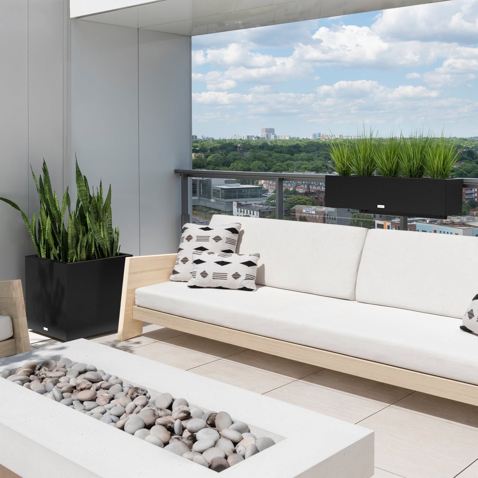 block railing planter – Veradek Outdoor